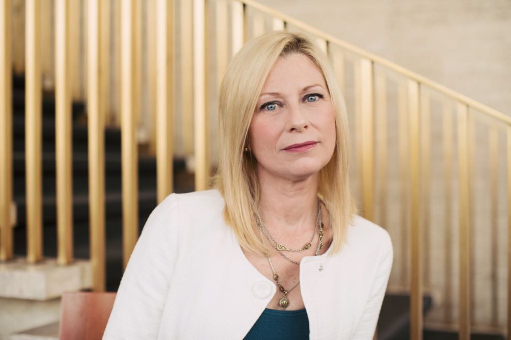 Jennifer Ehle, Angela Pierce, and Henny Russell on “Oslo” | The Interval