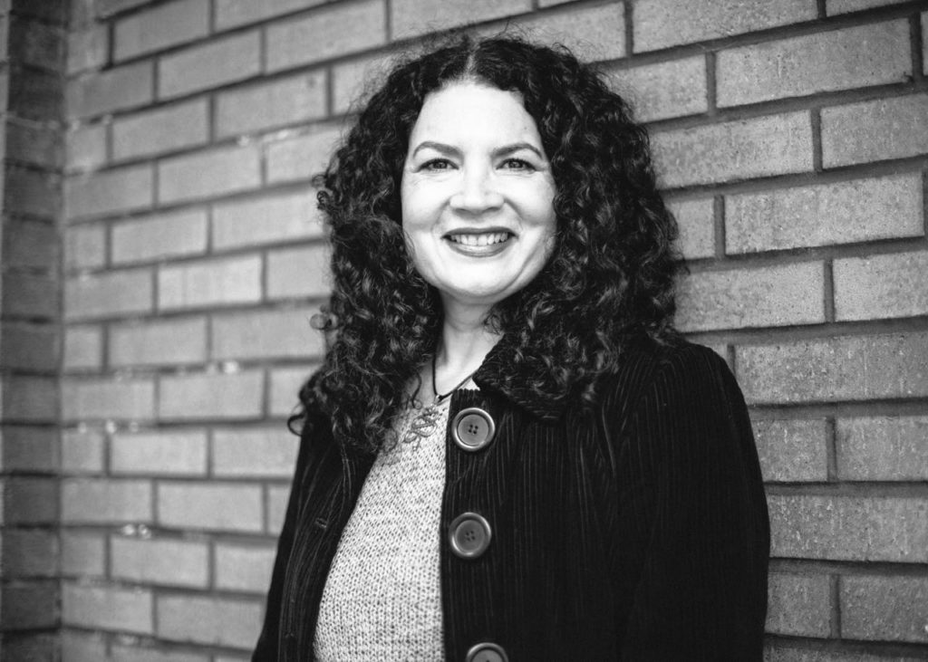 A Roundtable with Laurie Woolery and the Women of El Huracán | The Interval